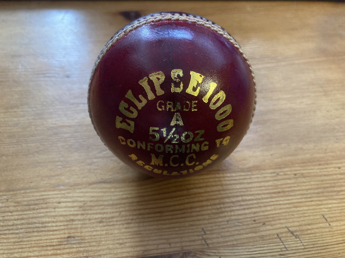 Eclipse Cricket Hardball — B AND B SPORTS LTD